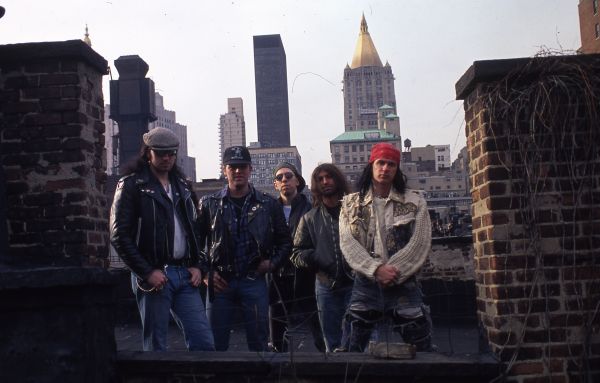 Circus Of Power :: shutter noise